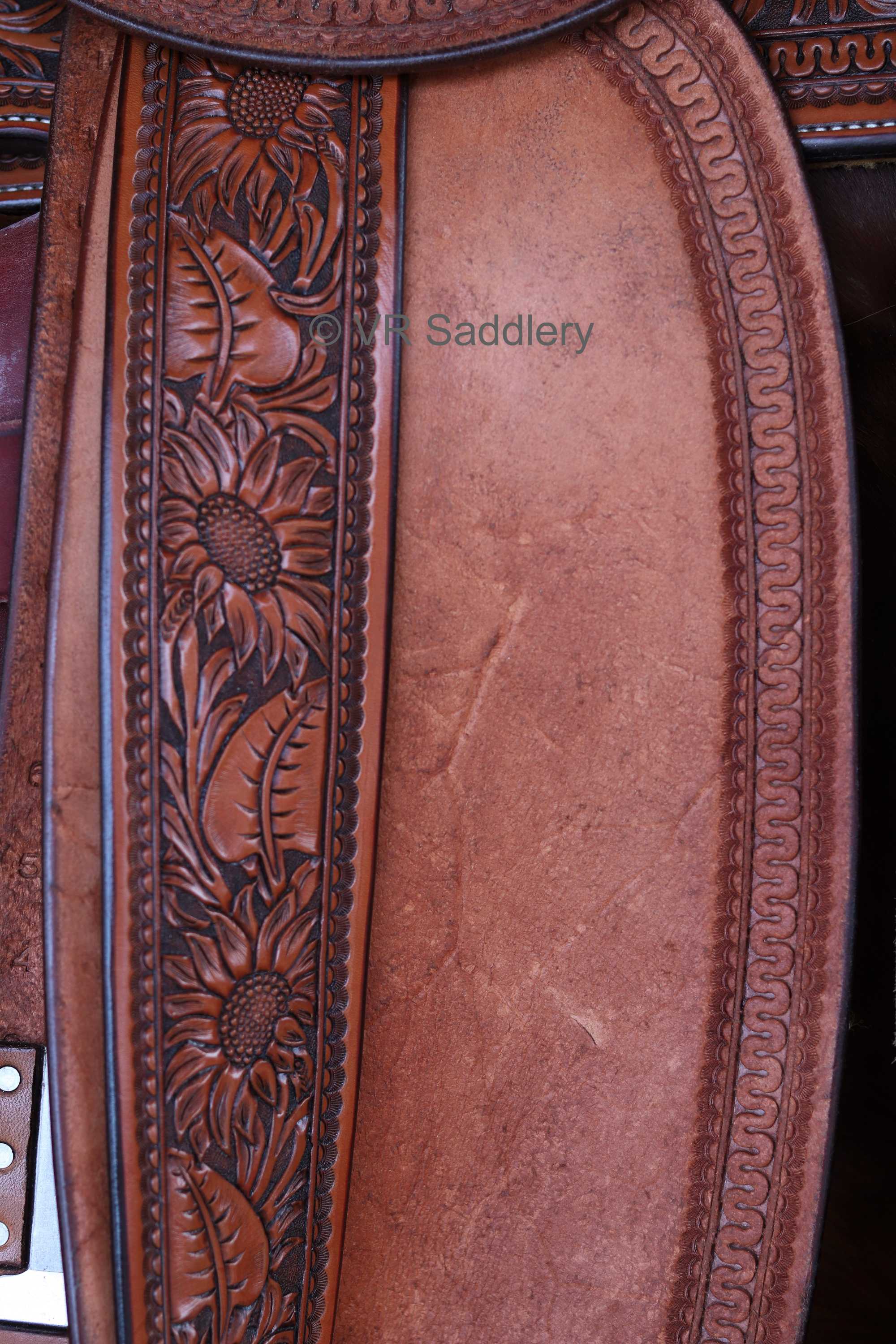 VR Saddlery:Custom western saddle