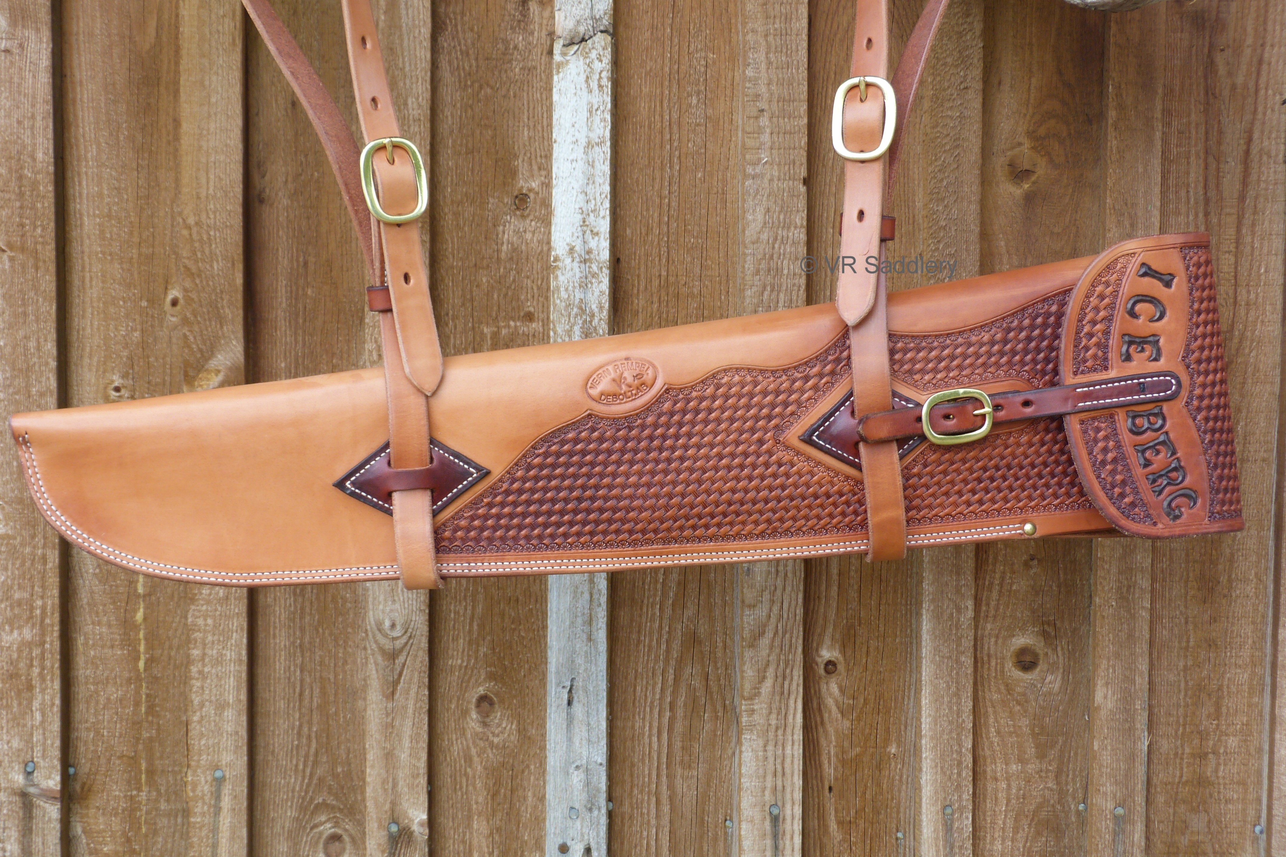 VR Saddlery: Custom Holsters and Rifle Scabbards